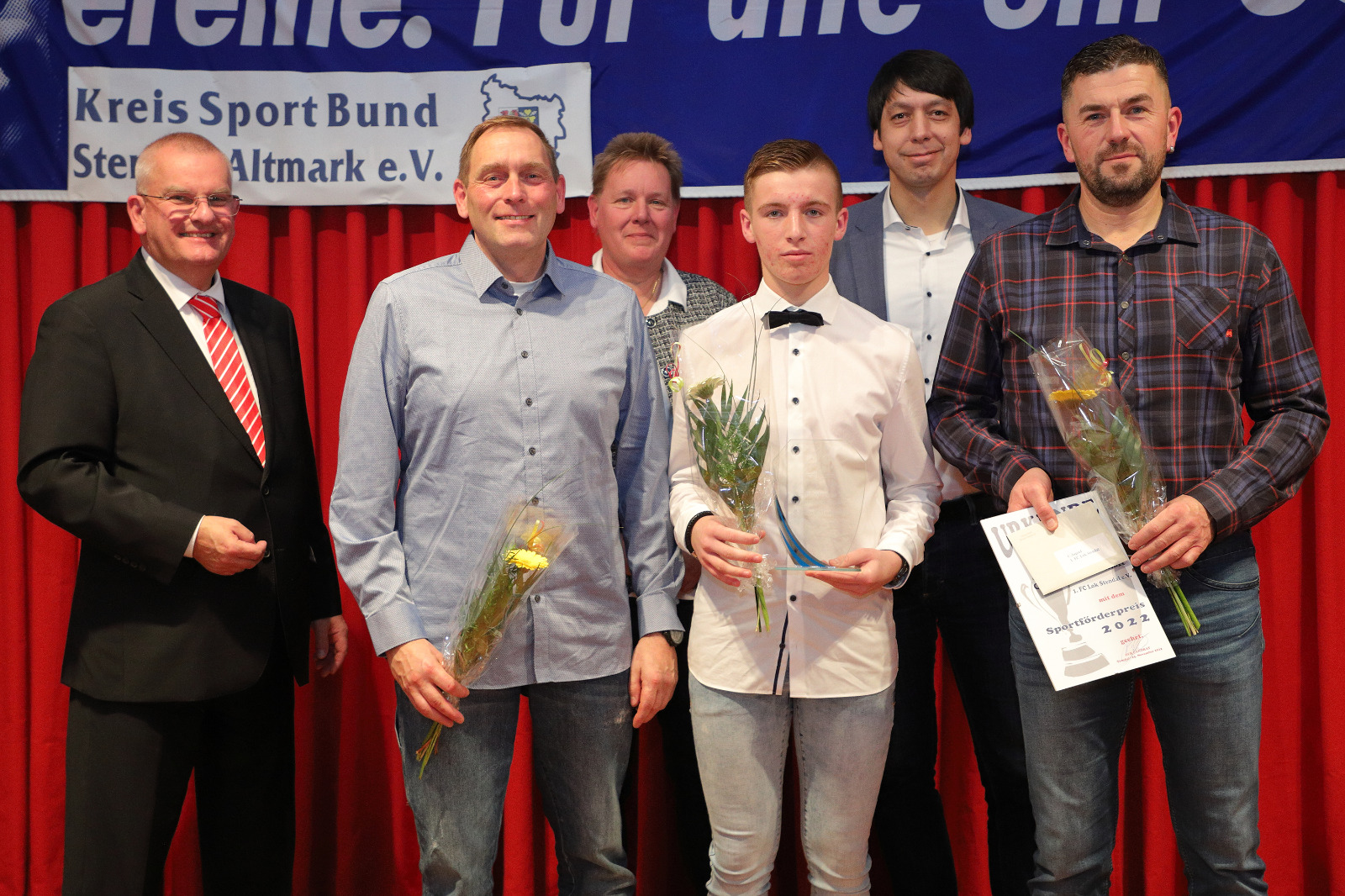 Leistungen und ehrenamtliches Engagement werden gewürdigt - KFV Fußball ...